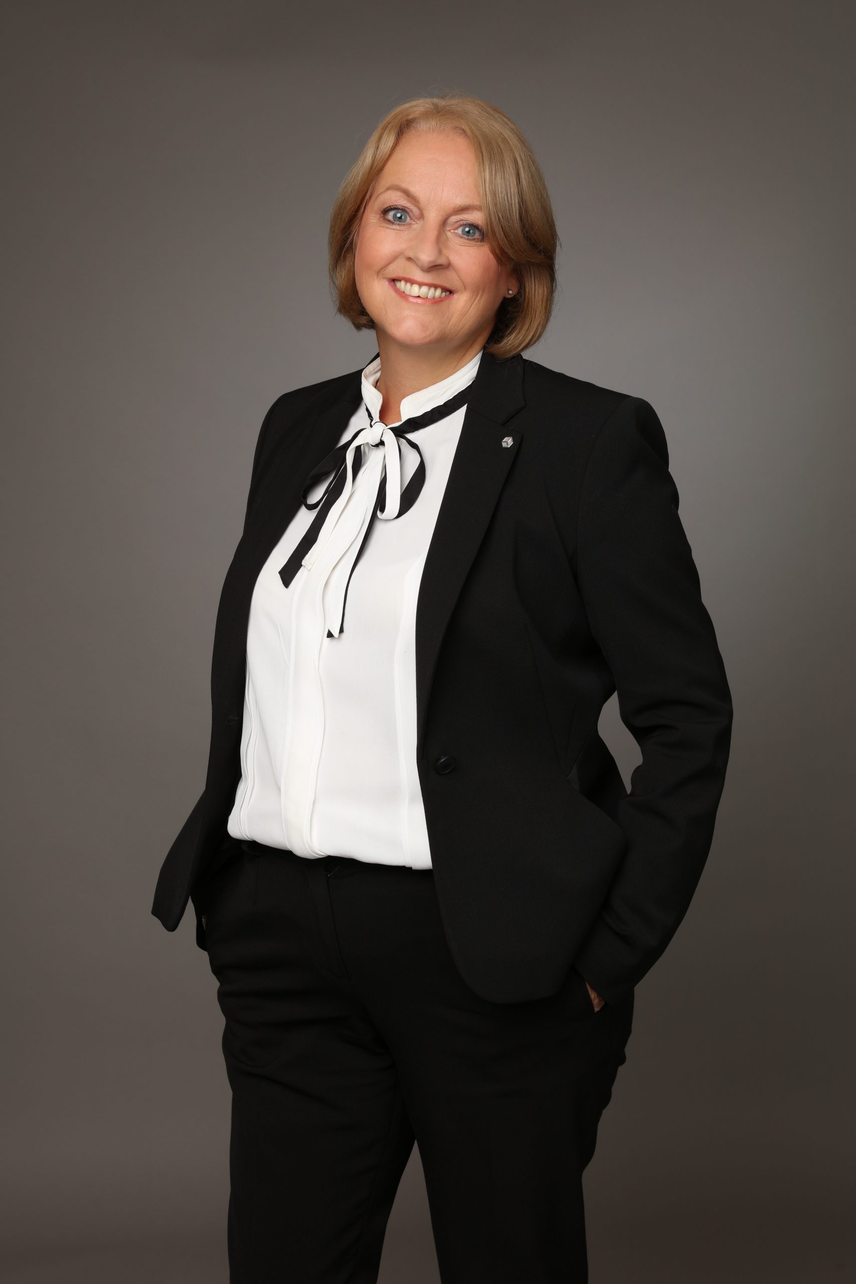 Elaine Kerr nommée CEO de DPD UK | Geopost