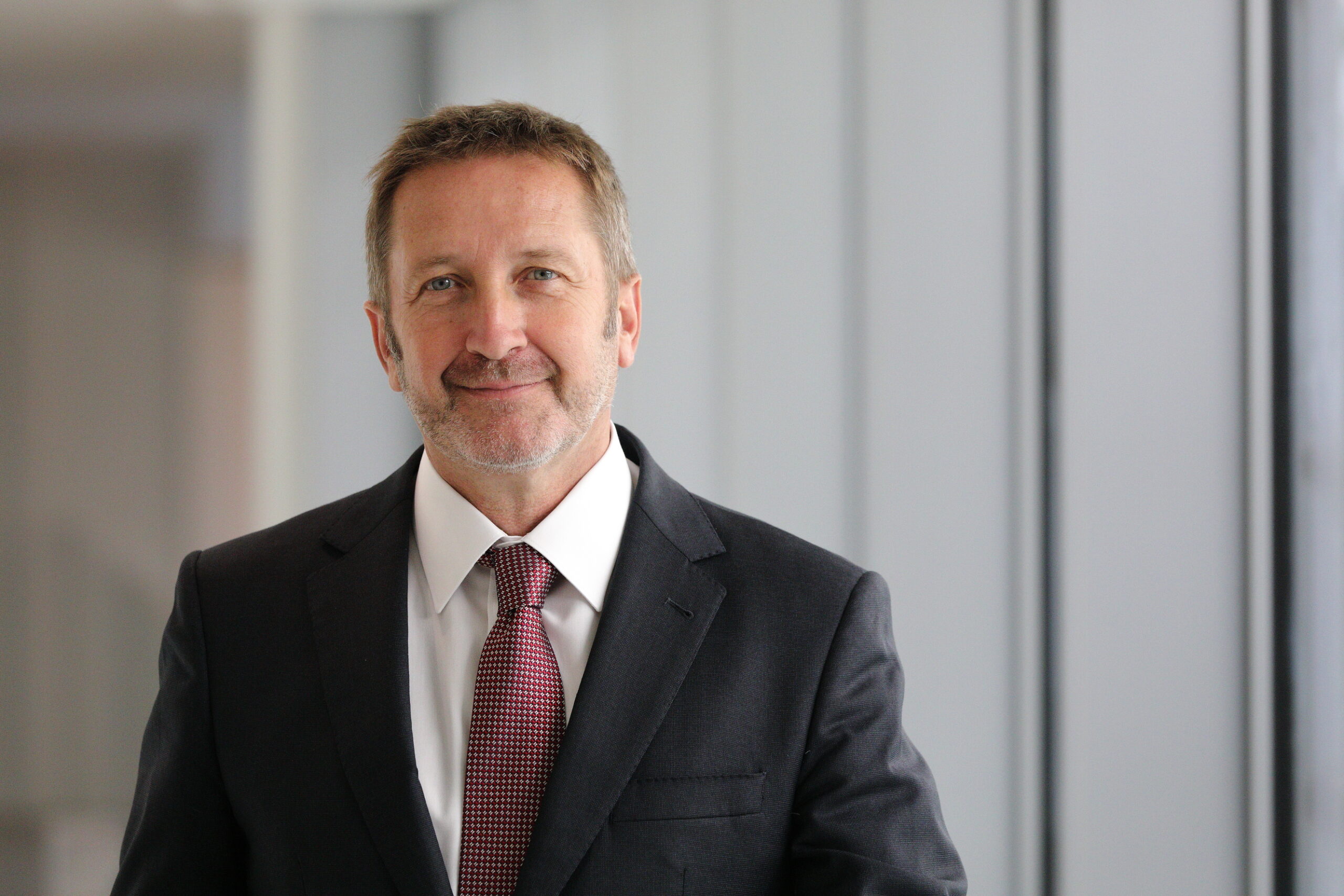 Geopost: Worldwide parcel delivery network